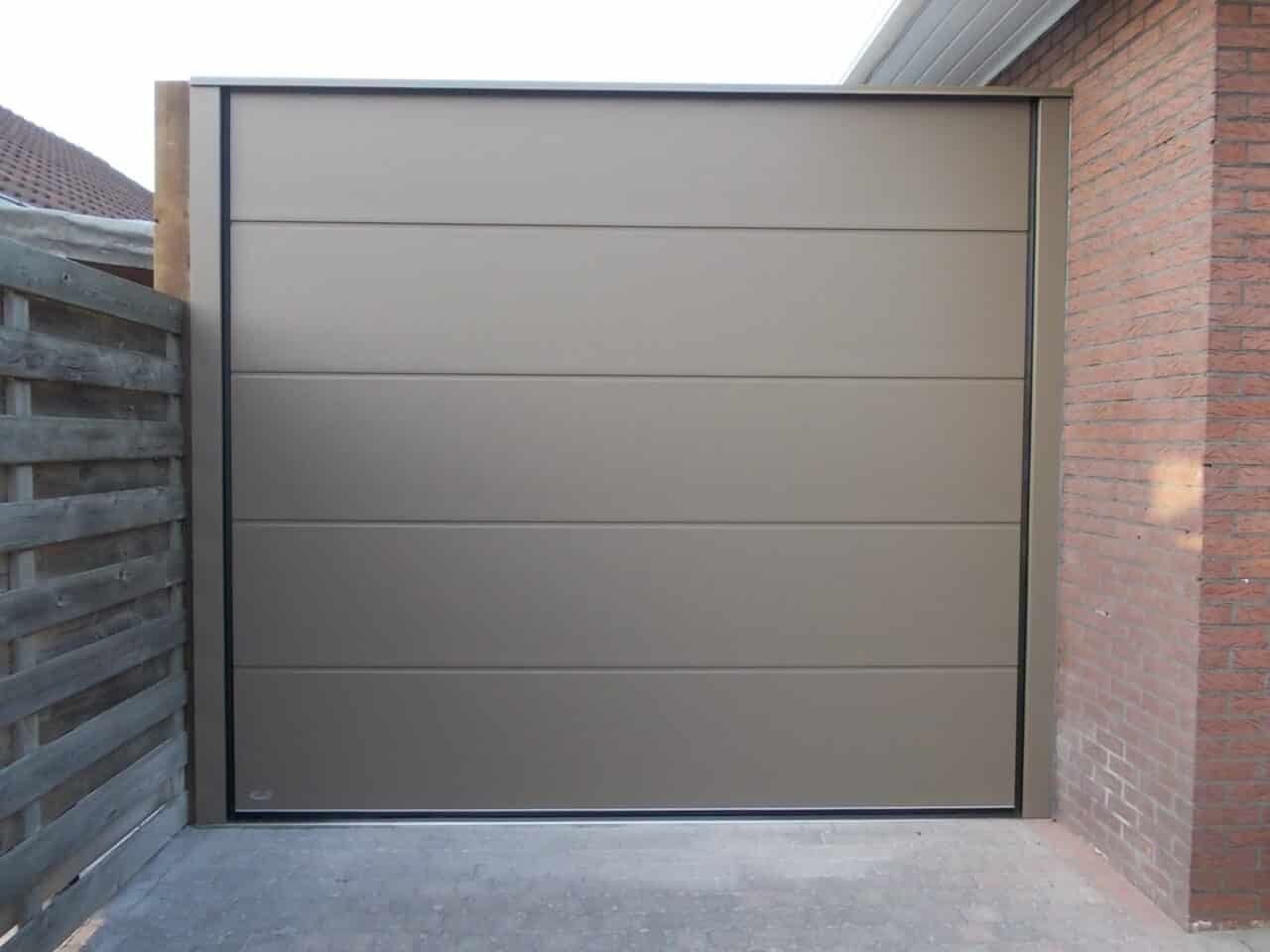 Realisaties Garagepoorten - CMT Service BV
